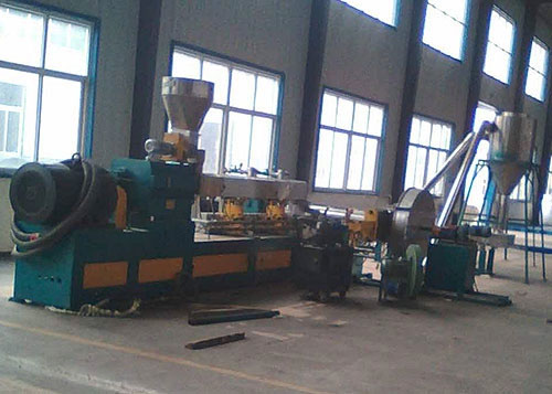 Plastic Two Stage Screw Extruder For soft pvc granulation line (SHJ65 ...